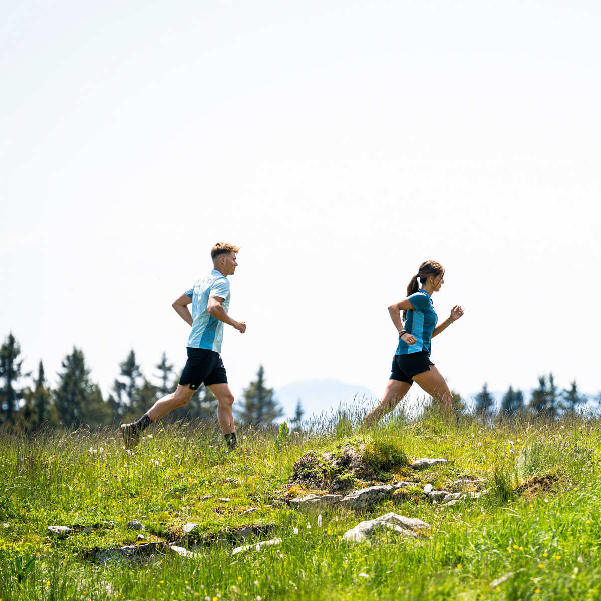 LEVICO Short Trail – AYAQ